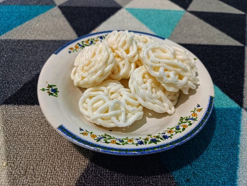 Indonesian Kerupuk on a Plate Stock Image - Image of plate, crackers ...