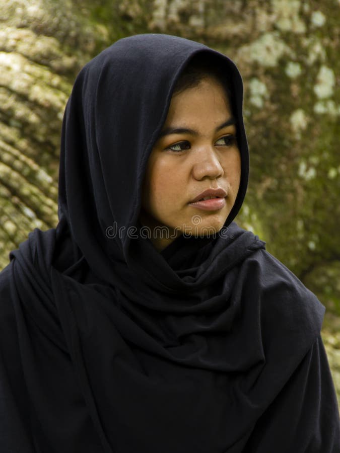 Indonesian moslim girl stock image. Image of brown, muslim - 24579177
