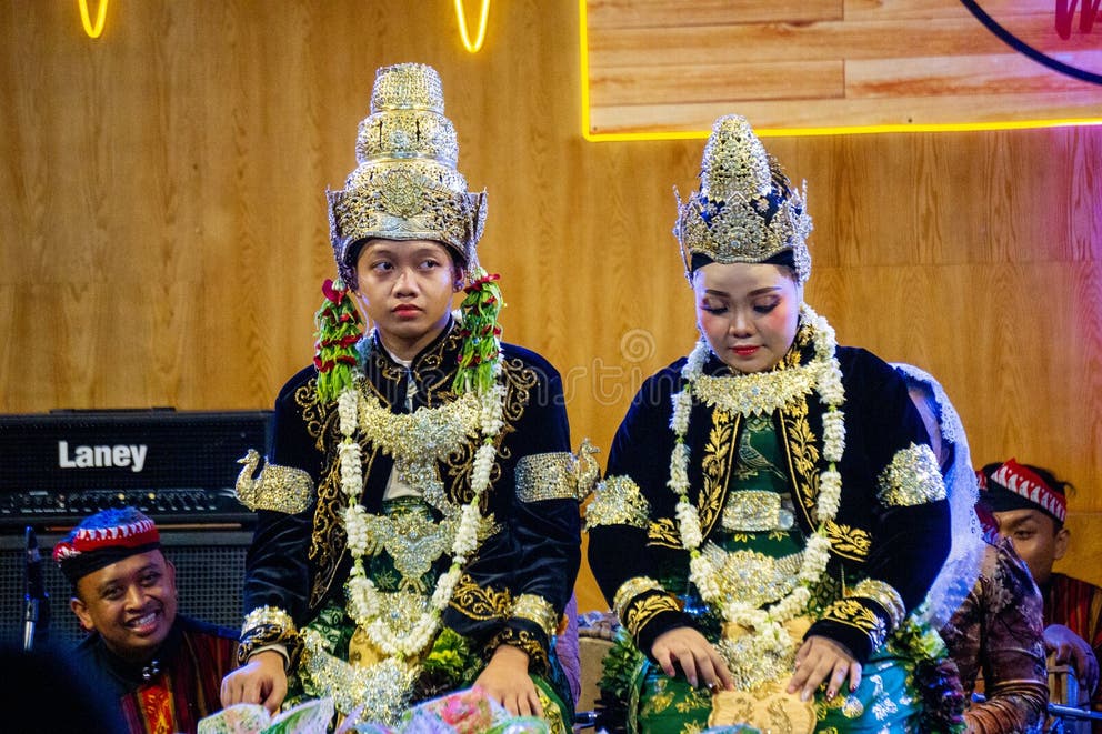 Indonesian with a Traditional Wedding Dress from Java Editorial Stock ...