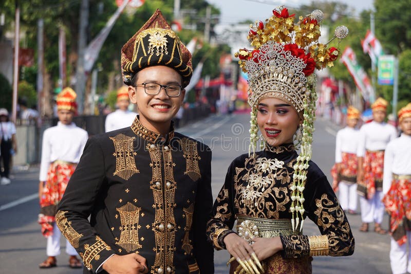 Indonesian with Wedding Costume from Aceh in Ben Carnival Editorial ...