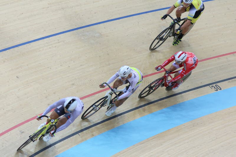 Indoor track cycling editorial photo. Image of fast, prix - 92800831