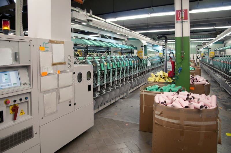 Industria Textil - Departamento De Cardado Foto de archivo - Imagen de ...