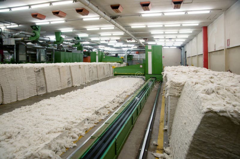 Industria Textil - Departamento De Cardado Foto de archivo - Imagen de ...