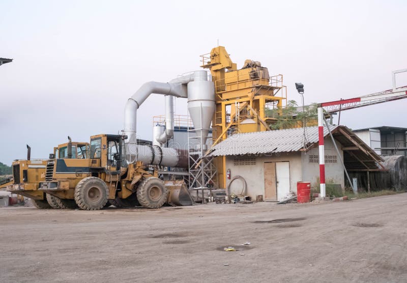 Crusher Equipment In Action Stock Image - Image of equipment, claw: 320027