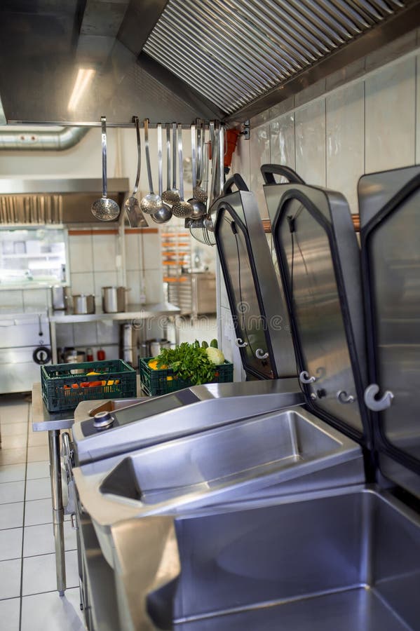 Industrial Dishwasher in Restaurant Kitchen Washing Dishes Stock Photo ...