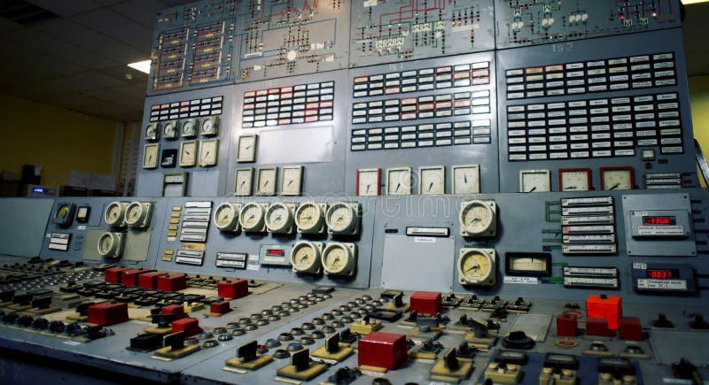 241 Refinery Control Room Stock Photos - Free & Royalty-Free Stock ...