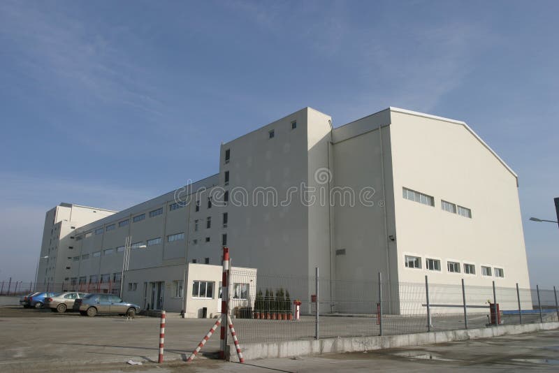 Large industrial warehouse editorial stock image. Image of load - 57005049