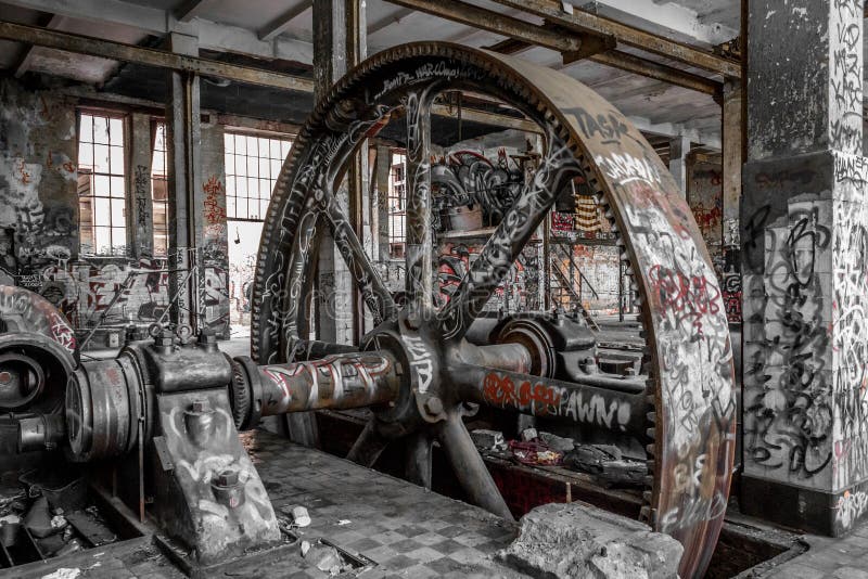 Industrial Machinery in Abandoned Factory Stock Photo - Image of ...
