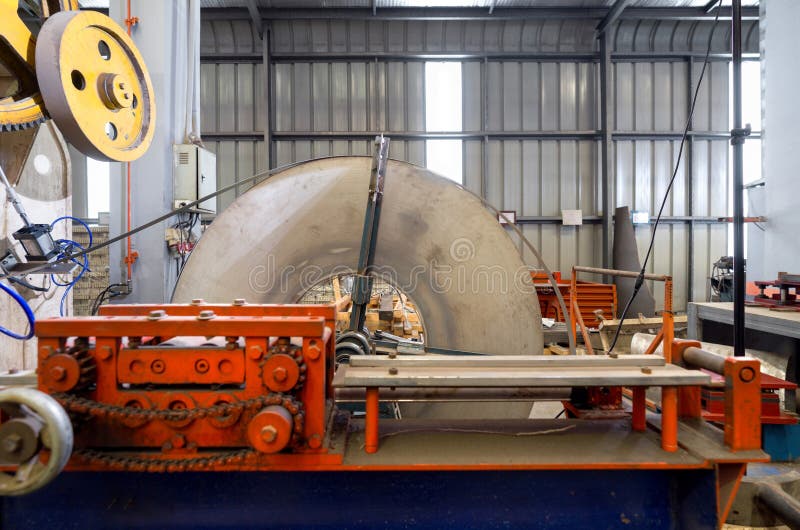 Industrial Metal Sheet Coil for Metal Sheet Forming Machine in Workshop ...