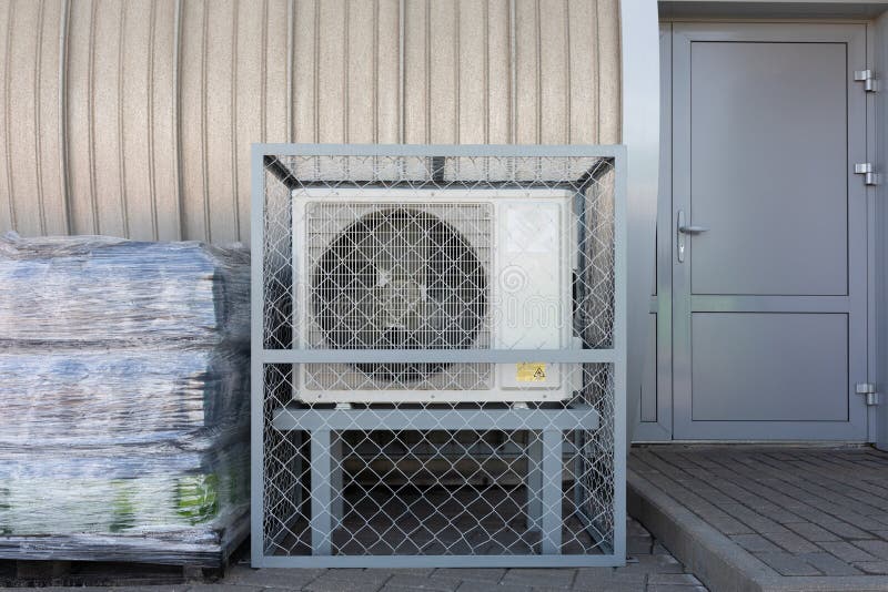 Industrial Outdoor Condensing Unit of the Air Conditioning Unit Stock ...