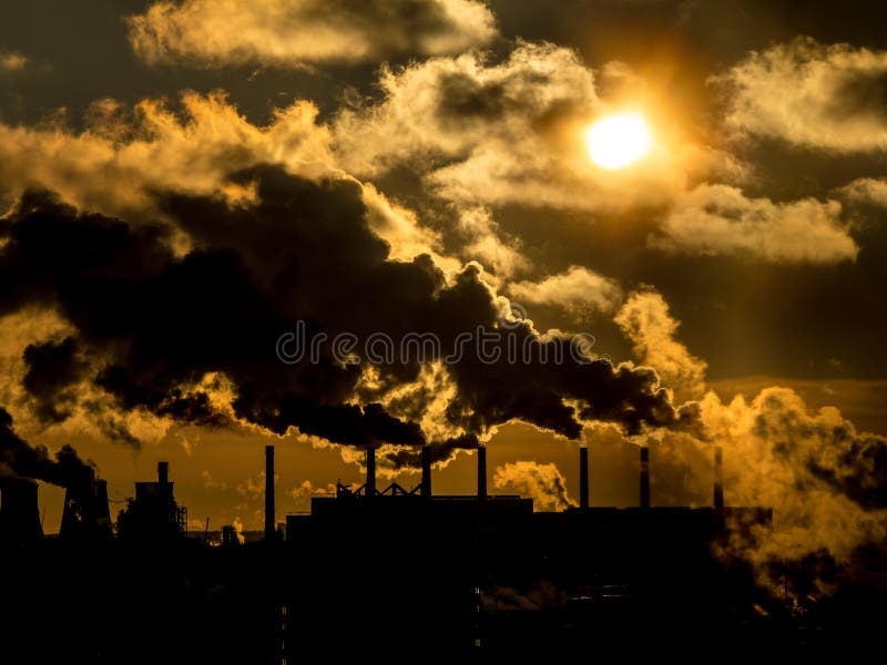 Industrial Plant Emitting Heavy Smoke Stock Photo - Image of ...