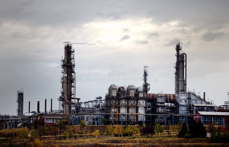 Industrial Plant at Oil Refinery Stock Photo - Image of field, modern ...