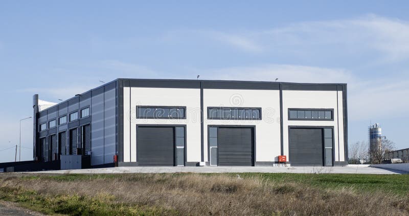 Industrial Warehouse Building Stock Photo - Image of cargo, background ...