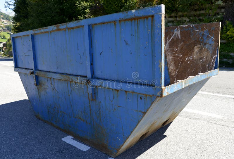 Industrial waste bin stock photo. Image of skip, technical - 33415546