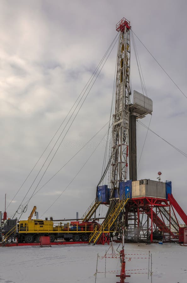 Drilling Rig for Drilling Wells for Oil and Gas. Winter. Day. Drilling ...
