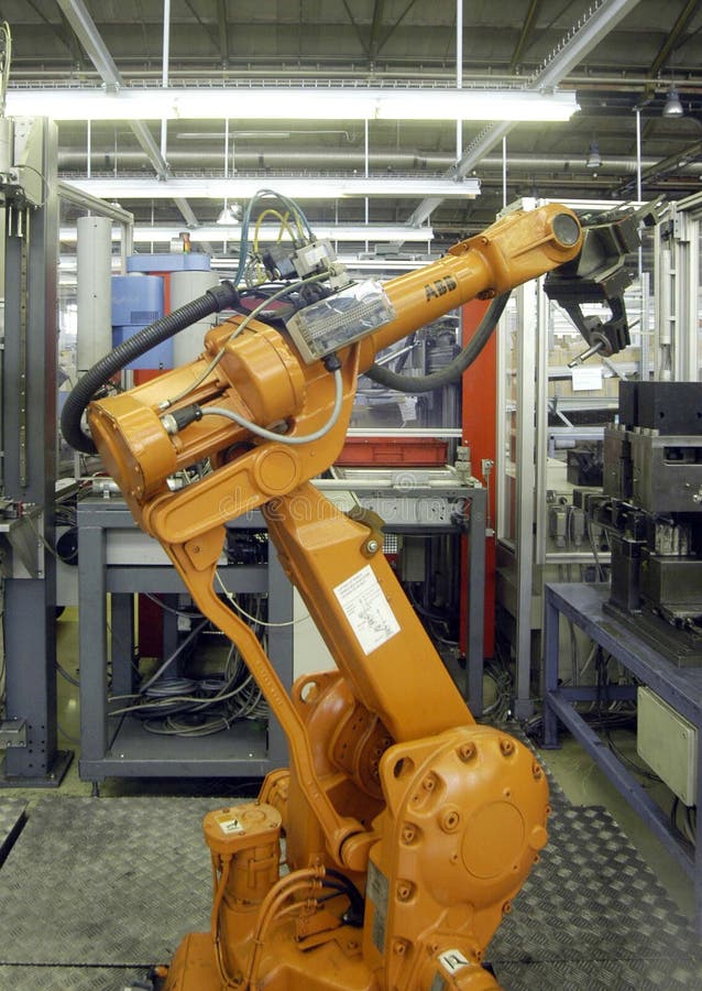 Industrial Robots in Use through Artificial Intelligence Editorial ...