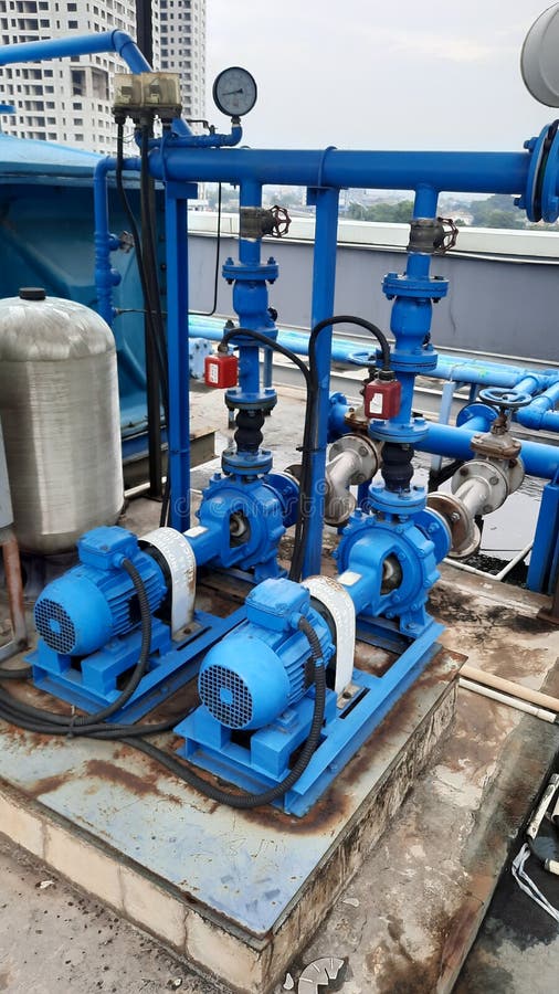 Industry Pump Booster Building Engeenering Maintenance Rooftop ...