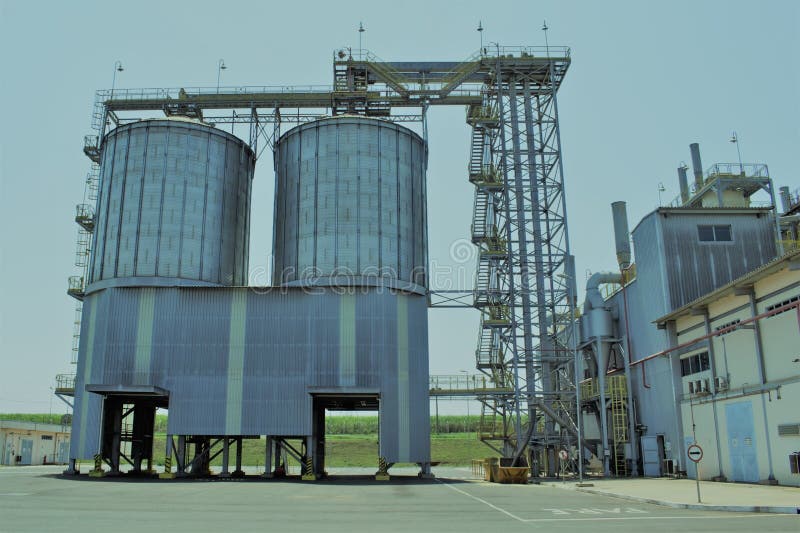 Industry, Silo, Building, Factory Picture. Image: 106402444