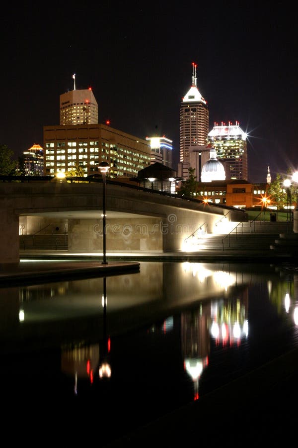 Night in Indianapolis stock photo. Image of travel, downtown - 19224352