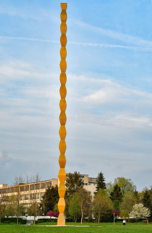 Infinite Column,Targu Jiu, Romania 245 Editorial Stock Photo - Image of ...