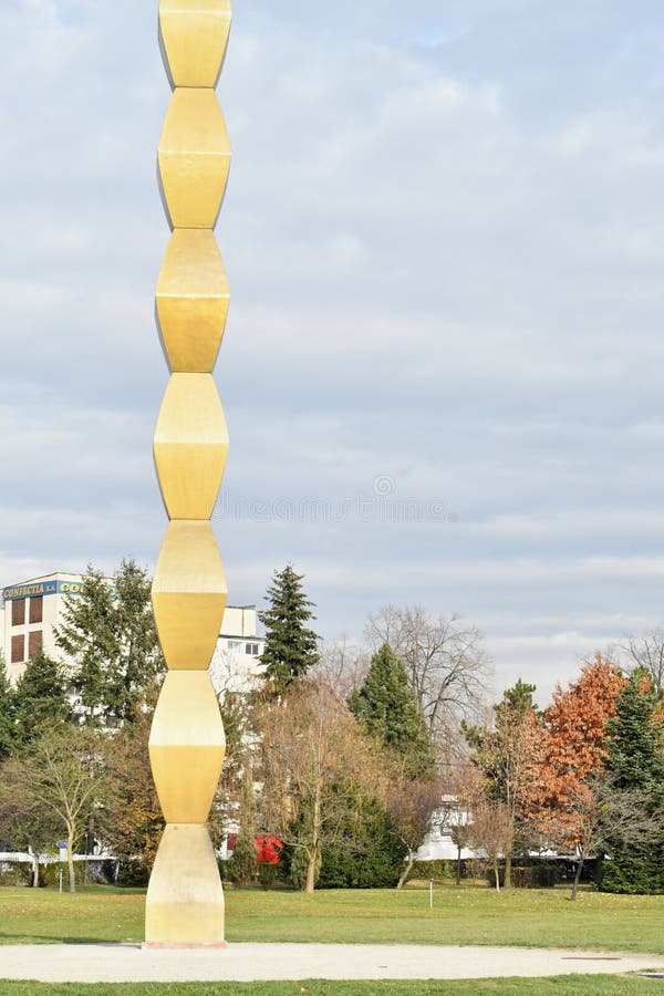Infinite Column,Targu Jiu, Romania 245 Editorial Stock Photo - Image of ...