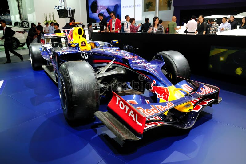 Infiniti F1 racing car editorial image. Image of sports - 28061500