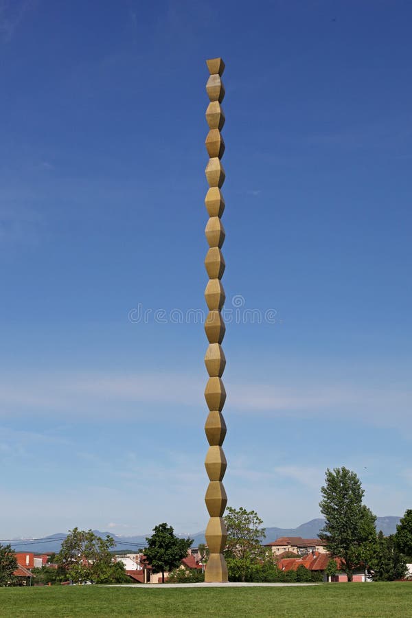 The Infinity Column of Constantin Brancusi, Targu Jiu, Romania Stock ...