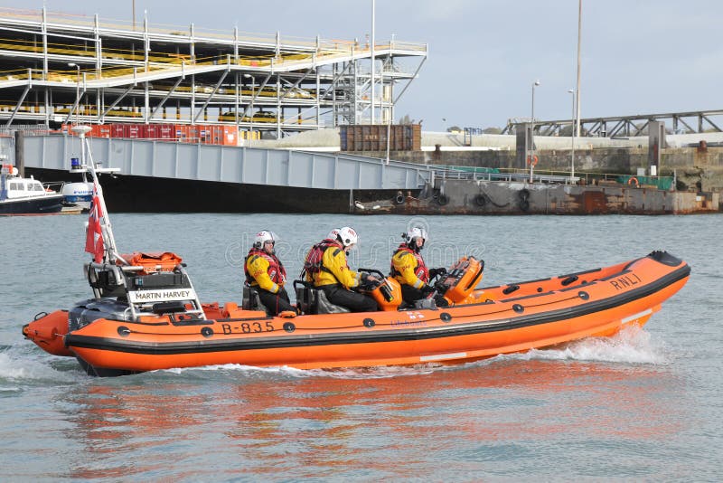 Inflatable RNLI lifeboat editorial image. Image of lives - 35210765
