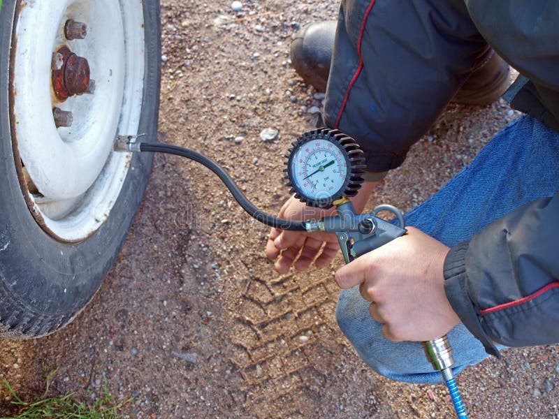 Inflate the tyre stock image. Image of measure, gauge - 16716135