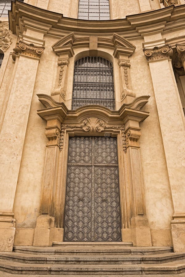 Deur Van St Nicholas Cathedral of De Kathedraal Van Ljubljana Sloveni ...