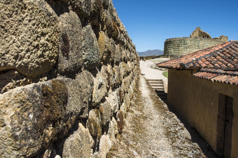 Pared Del Inca - Cara De Un Templo En Machu Picchu Imagen de archivo ...
