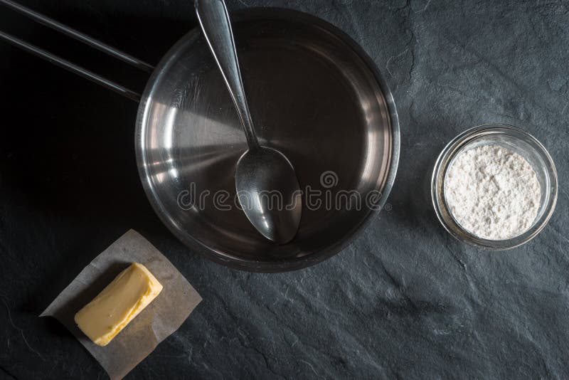 Ingredientes Para Los Roux Bajos Del Espesante Imagen de archivo ...