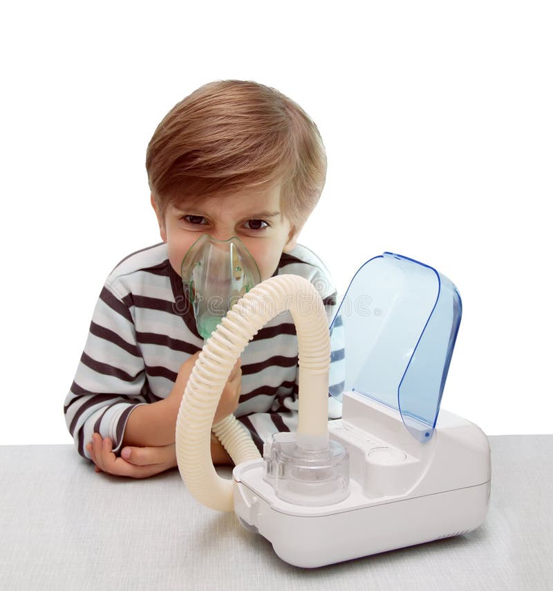 Inhalatie met nebuliser stock foto. Image of positief - 18576326