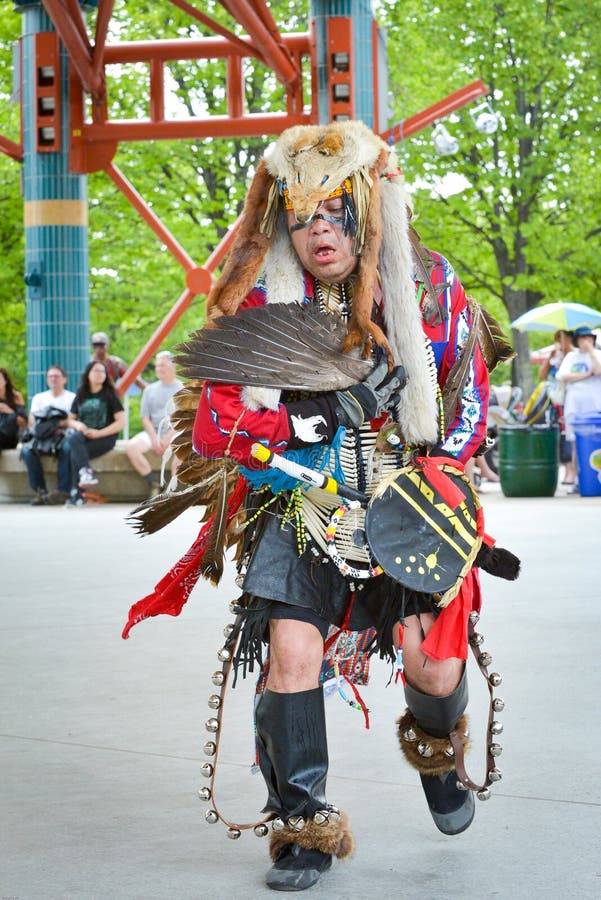 Inheemse Dag Levende Viering in Winnipeg Redactionele Stock Afbeelding ...