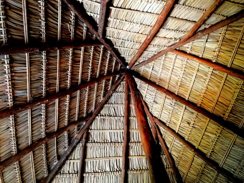 Inheems Traditioneel Huwelijk Stock Afbeelding - Image of architectuur ...