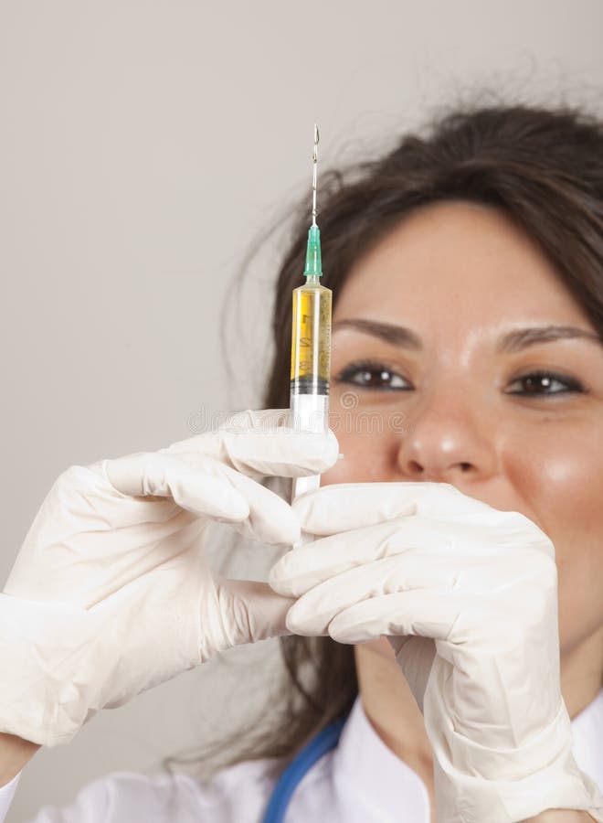 Injection. image stock. Image du spécialiste, uniforme - 24415247