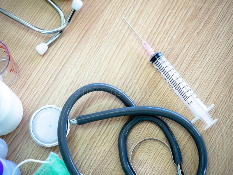 Injection needle Syringes stock photo. Image of table - 121565962
