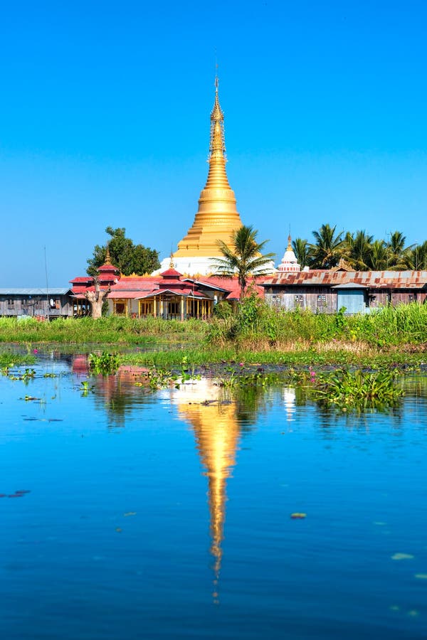 Stupas, Inle Lake, Myanmar. Stock Photo - Image of inle, archeology ...