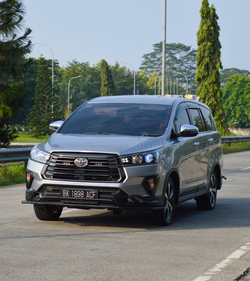 Innova venturer editorial stock photo. Image of tanjung - 293052728