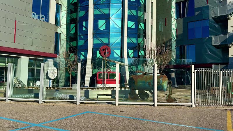 Innovative Modern Architectonic Design of a Business Complex Featuring ...