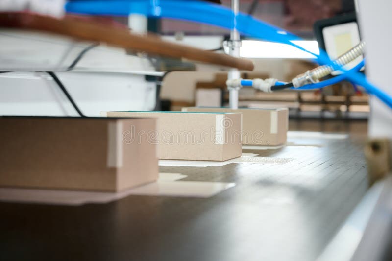 Innovative Production of Decorative Packaging with Cardboard Boxes ...