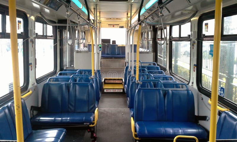 Inre av en transportbuss redaktionell arkivfoto. Bild av buss - 51809353