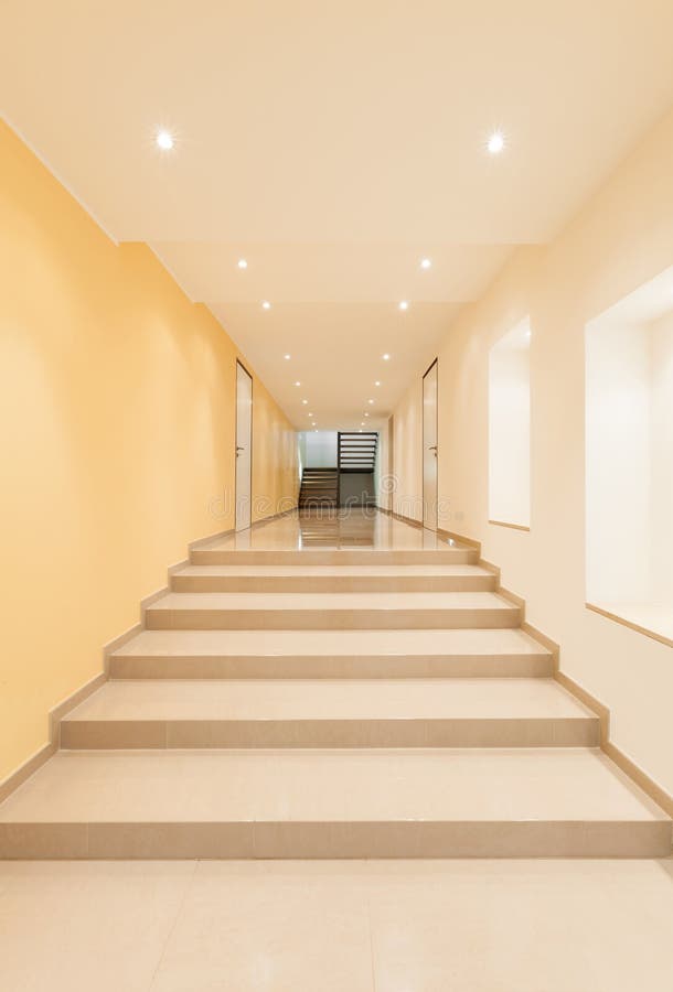 Korridor fotografering för bildbyråer. Bild av perspektiv - 14036927