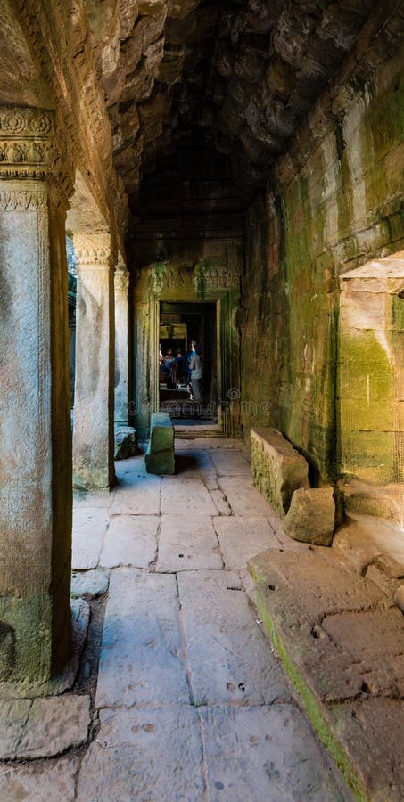 Inside of Angkor Wat stock image. Image of golden, panorama - 72148017