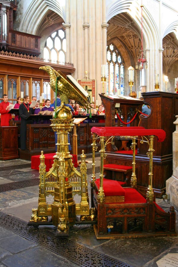 Inside of Bath Abbey editorial photography. Image of vertical - 295520642