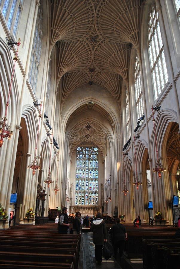 Inside Bath Abbey editorial photography. Image of inside - 84615107