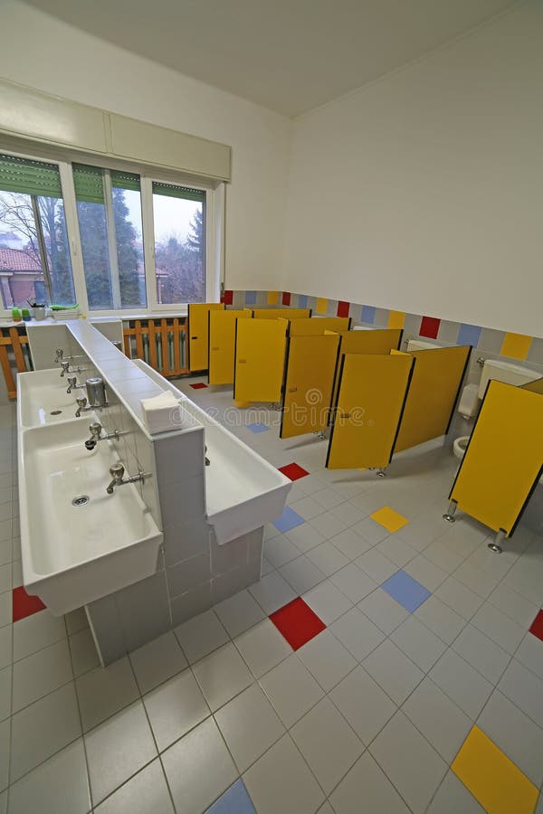 Bathroom Preschool Stock Photos - Download 842 Royalty Free Photos