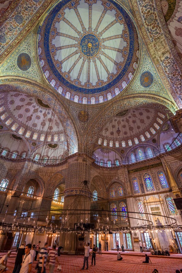 Inside the Blue Mosque editorial photography. Image of sultanahmet ...