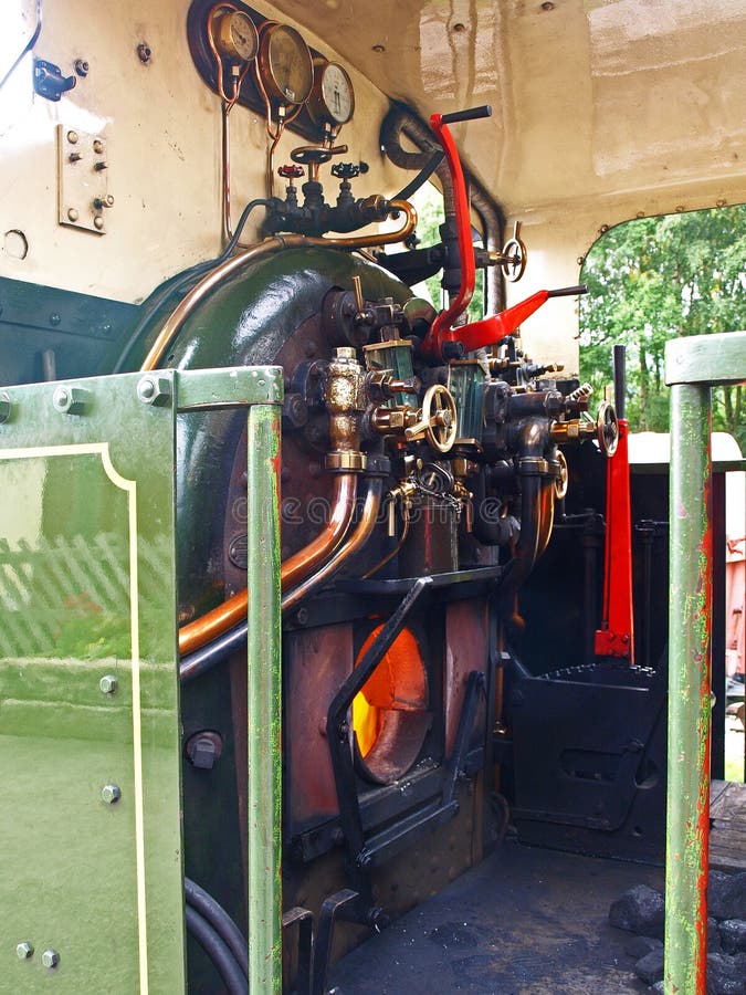 Inside the Cab of a Steam Engine Train - Derbyshire Editorial ...