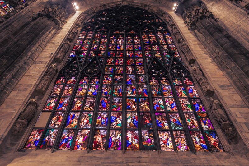 Inside the Cathedral of Milan Editorial Stock Photo - Image of catholic ...